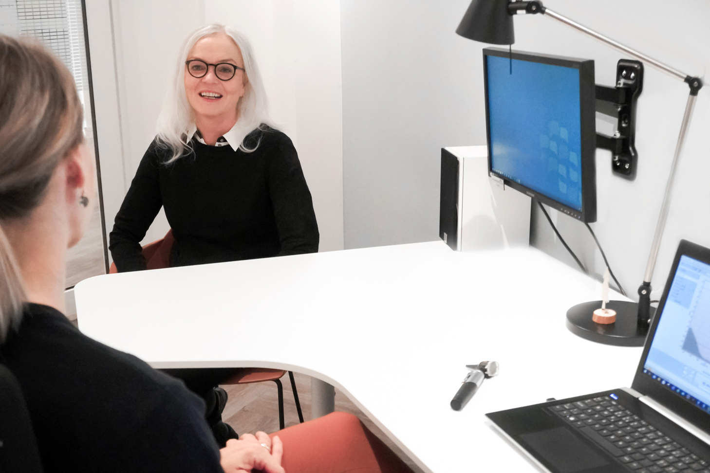 9 Smart Ways Your Audiology Hearing Clinic Can Improve Customer ...