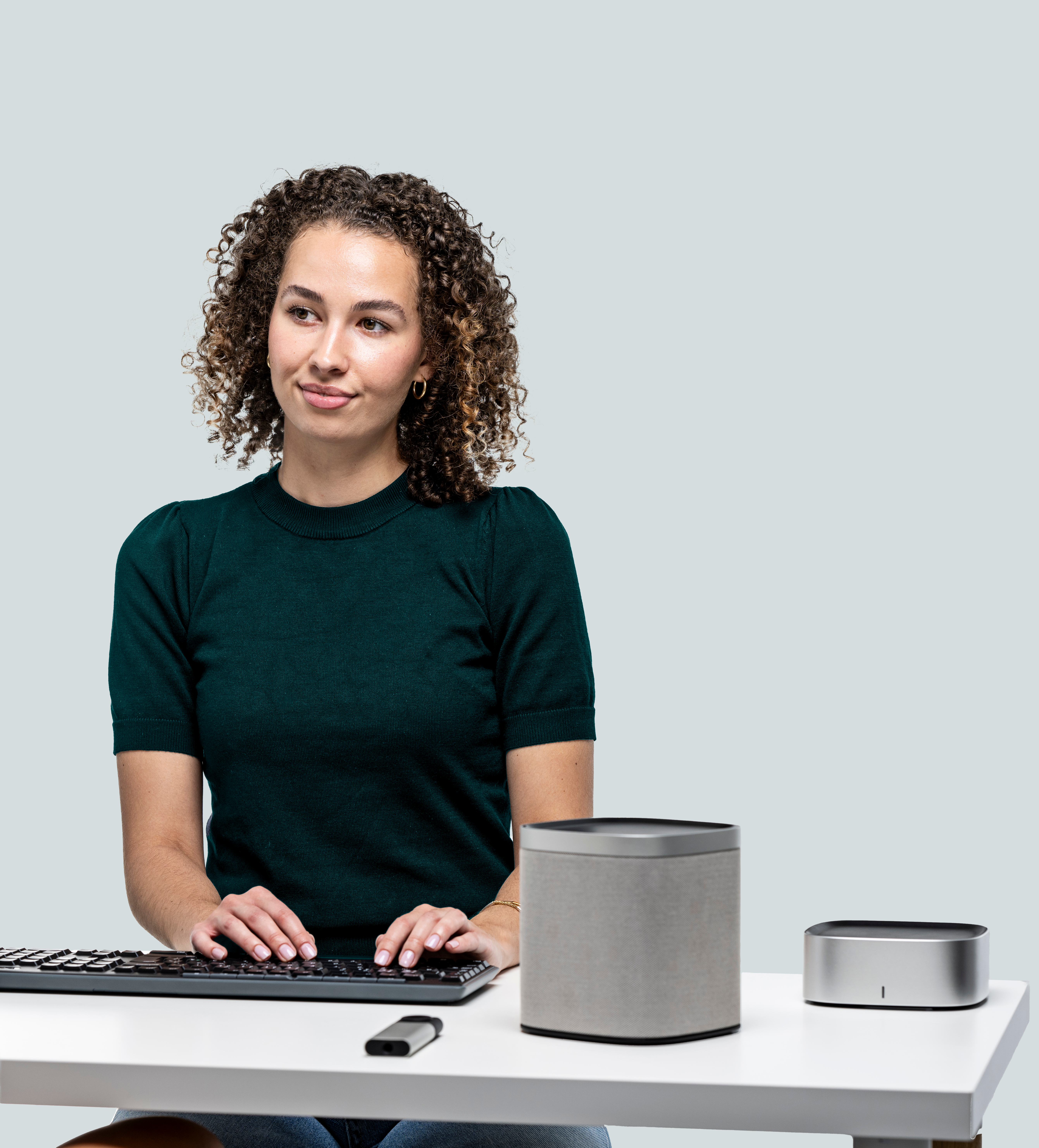 Sleek Portable Audiometer & Fitting Unit: Measure